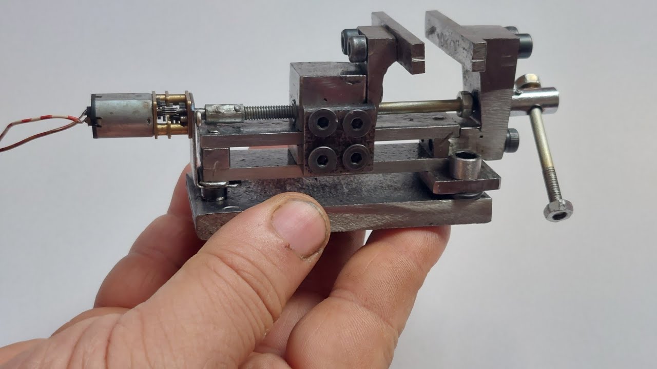 How to make a small bench clamp - Small metal bench clamp without ...