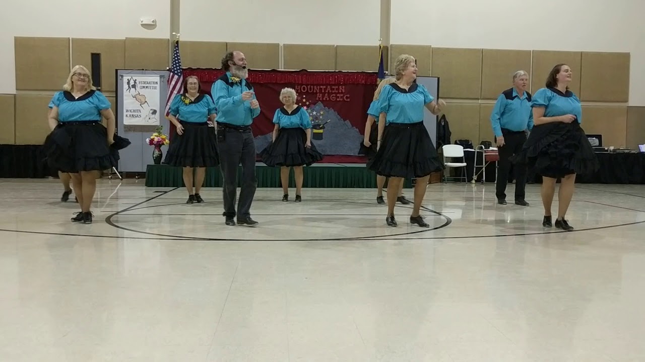 Kansas Kountree Kloggers - Honey I'm Good .mp4 - YouTube