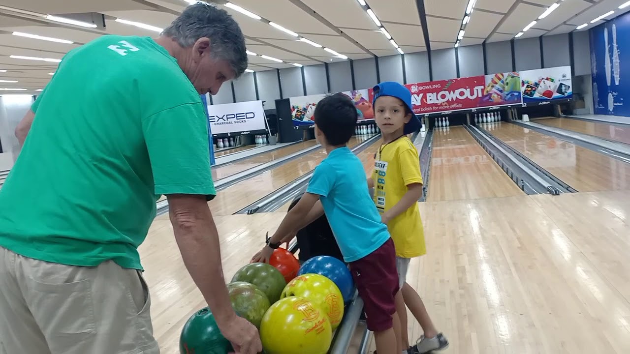 Bowling at sm clark - YouTube