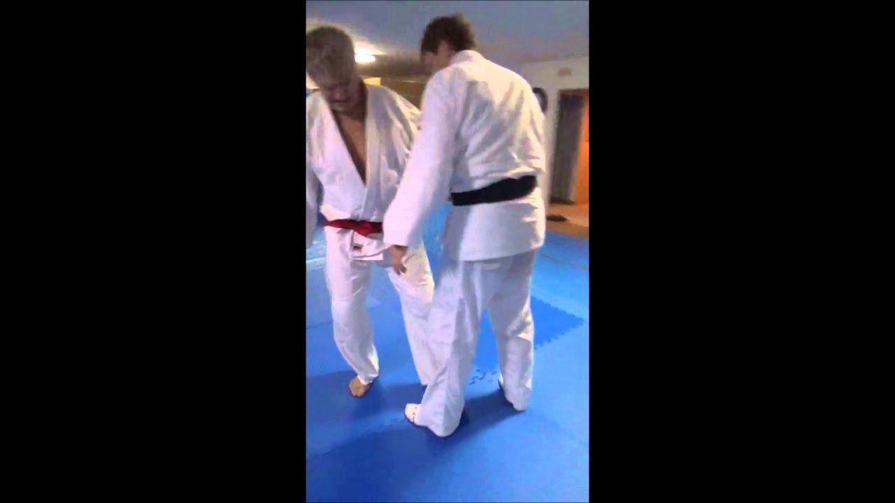 Throws By Grabbing Leg Oct 31 2015 - YouTube