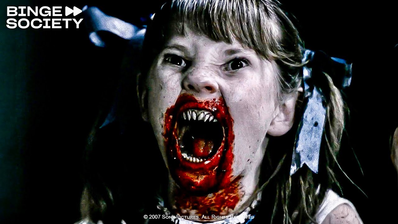 30 Days of Night (2007): The Little Girl Vampire - YouTube