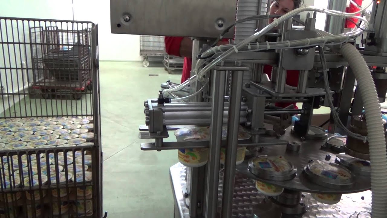 AUTOMATIC CAROUSEL MACHINE FOR DOSING AND CLOSING - YouTube