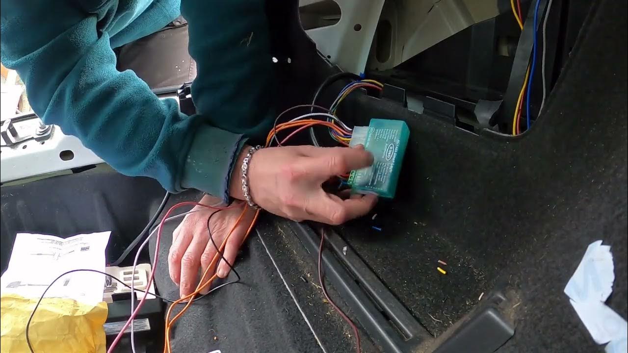 Mk7 GOLF TOWBAR ELECTRICS PART 2 INSTALL OF CANBUS BYPASS RELAY - YouTube