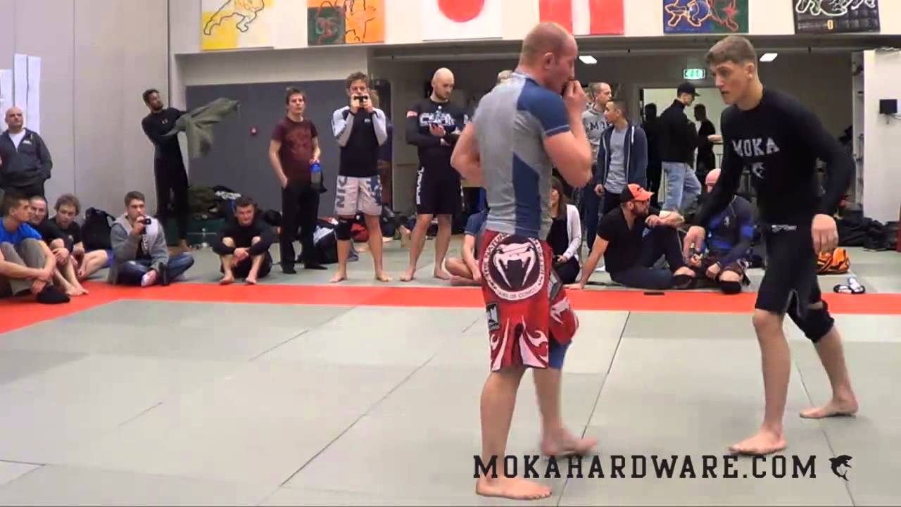 DGL 1 Runde S 2014 Marco Birch CheckMat/Arte Suave vs Serghei Morari ...