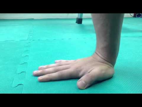 Forearm rotation: the key to alleviating wrist pain - YouTube