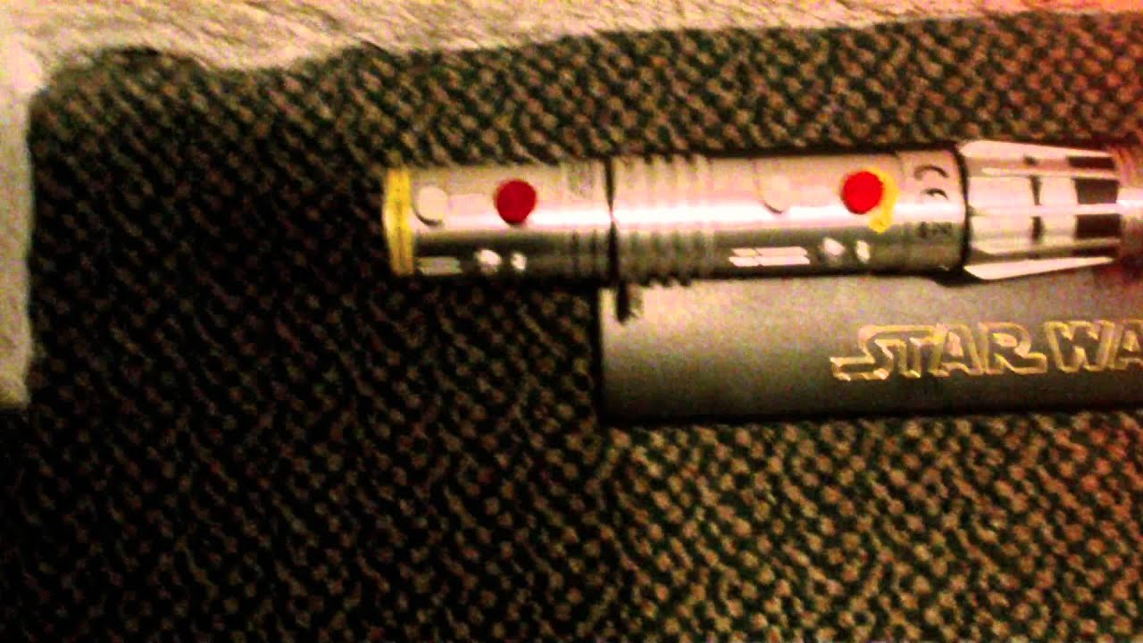 Darth Maul Force FX Lightsaber (battle damaged) - YouTube