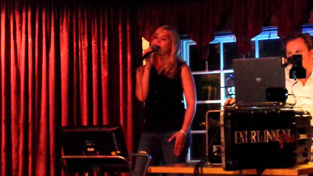 Blue - Liz Osborn (LeAnn Rimes/Patsy Cline) - YouTube