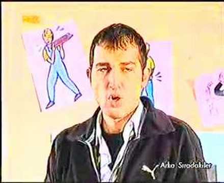 Arka Sıradakilerden bir bölüm Mustafa Kemal Atatürk