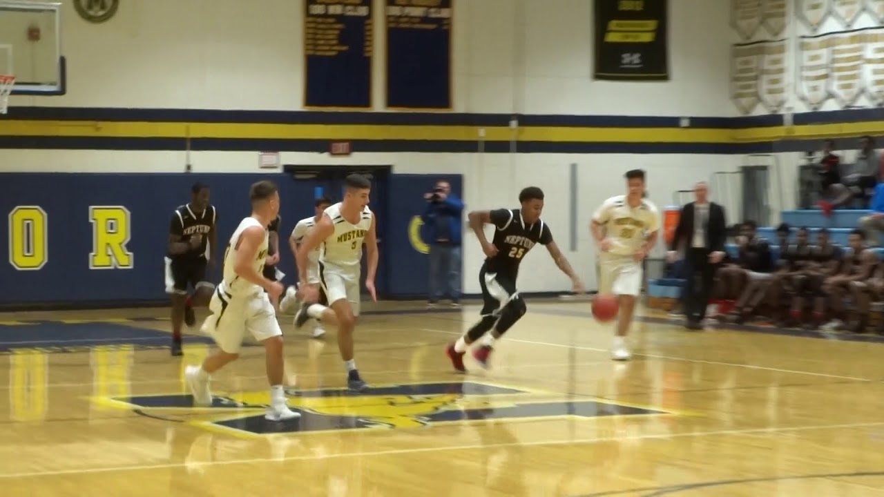 Scott Fields steal and finish - YouTube