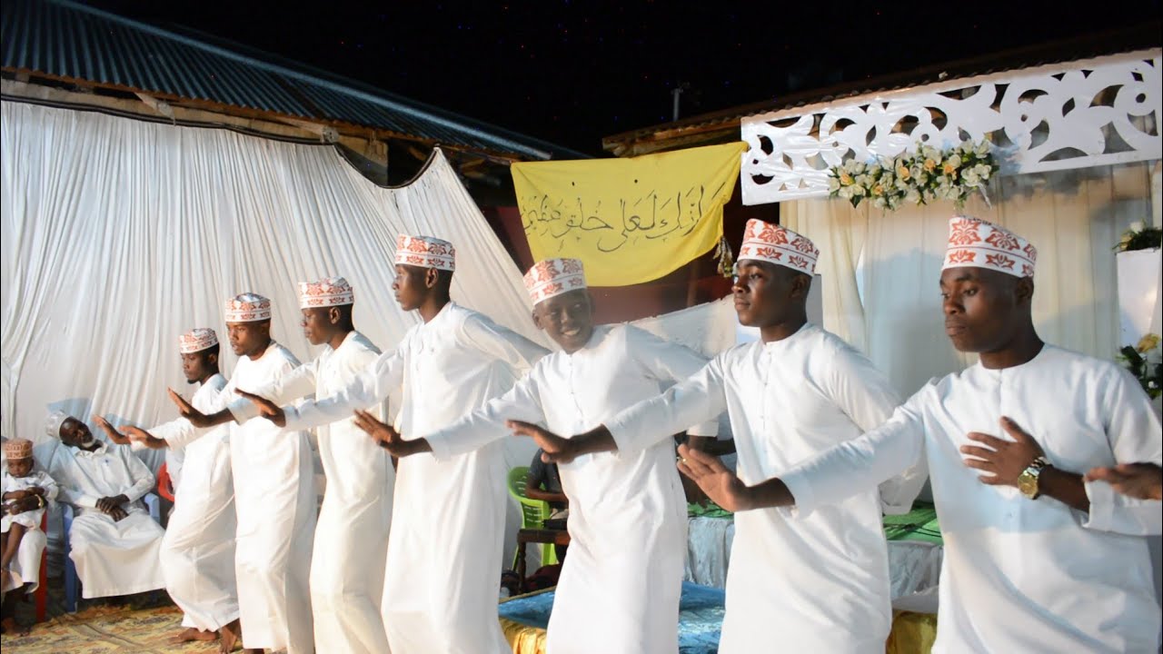 QASWIDA MPYA ALLAHUUMA SALLI ALA MUHAMAD(ARABIC QASWIDA) - YouTube