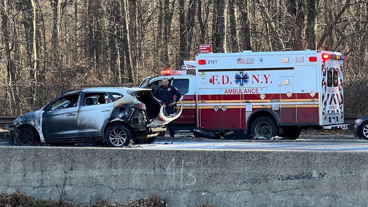 Car fire on 87 North by McLean Ave (01/02/24) - YouTube