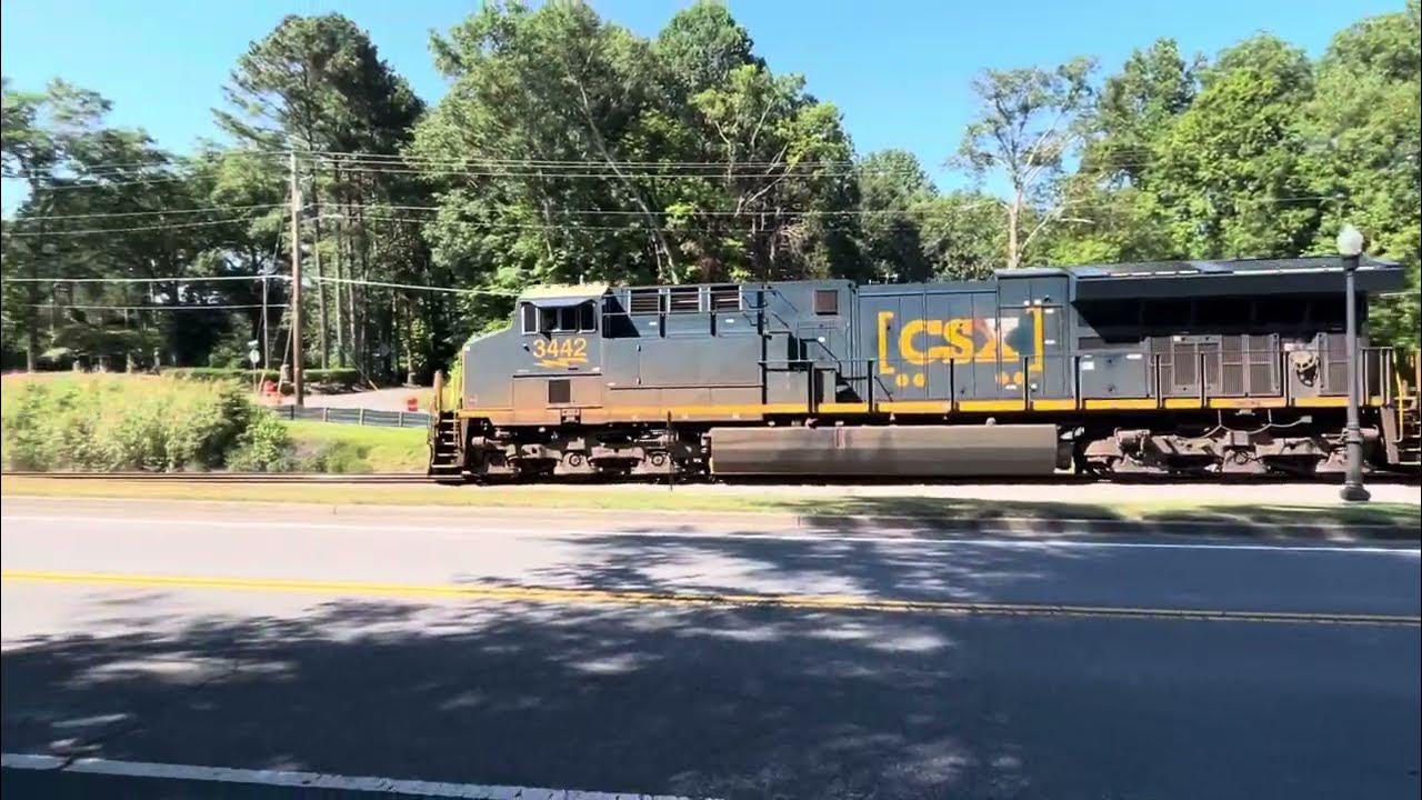 Monster M582 Passes North Through Acworth GA with 7 Engines! #train #csxt #railfan - YouTube