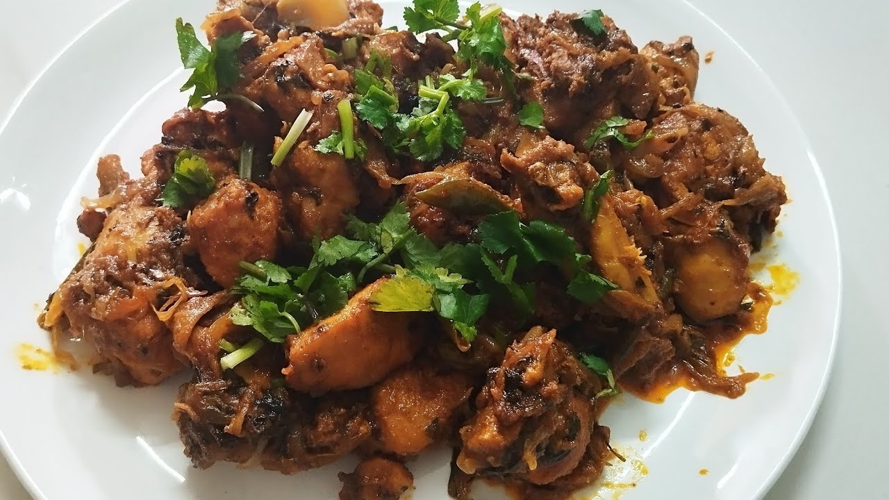Spicy Dry Chicken | Easy Way To Make Spicy Dry Chicken - YouTube