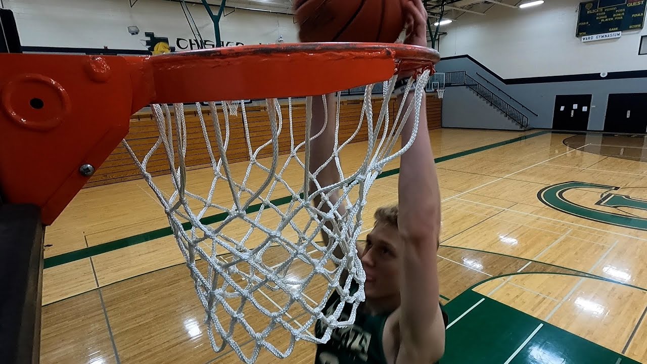 Chisago Lakes senior Patrick Rowe dunks his way to college - YouTube