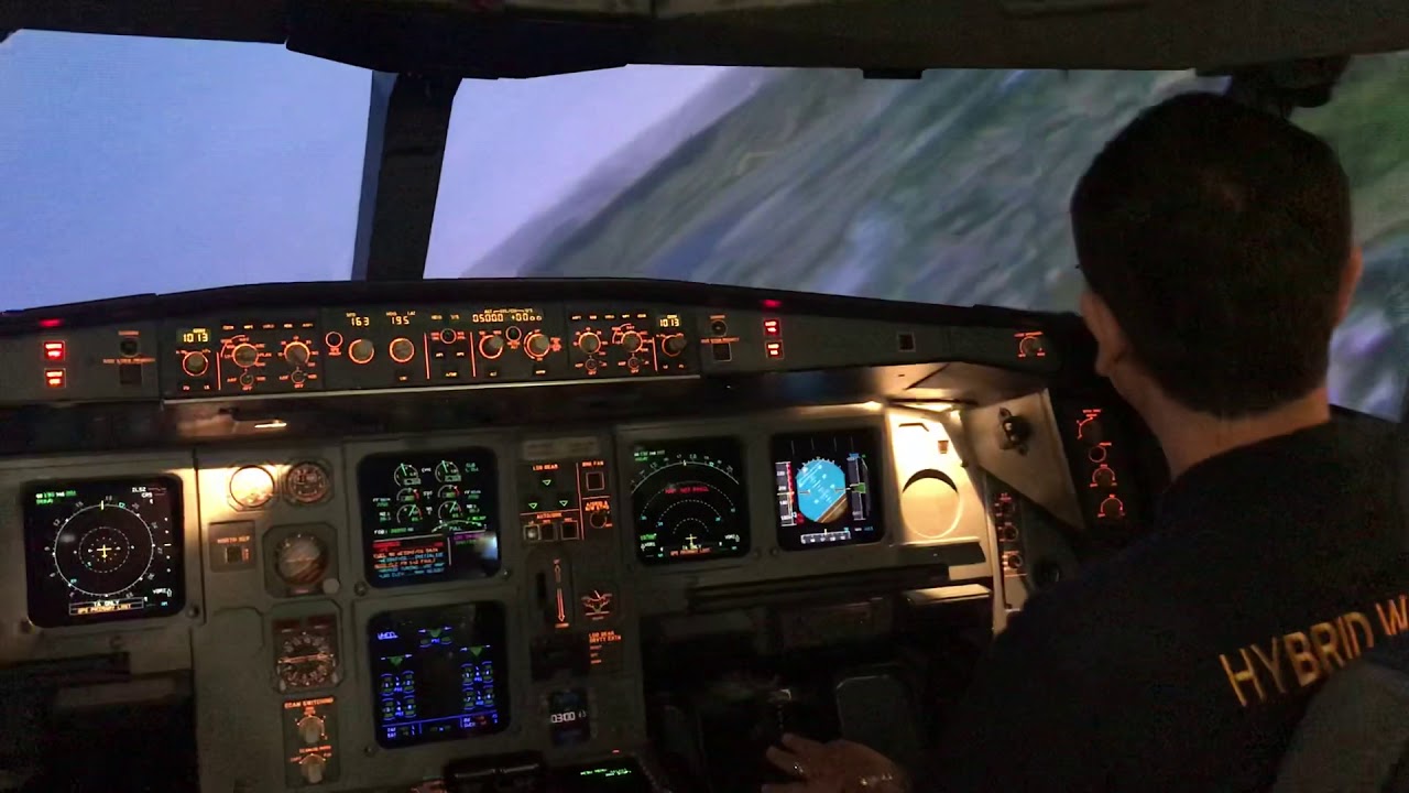 การทดลองเป็น Co- Pilot ของผศ.ดร.วศิน ยุวนะเตมีย์ - YouTube