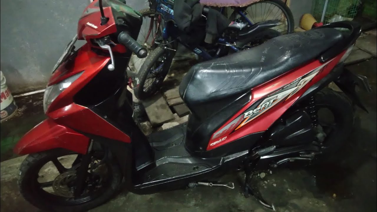 Beat 2015 warna merah - YouTube