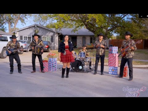 Veronica Deniz - Hoy No Quiero Navidad - Video Oficial - YouTube