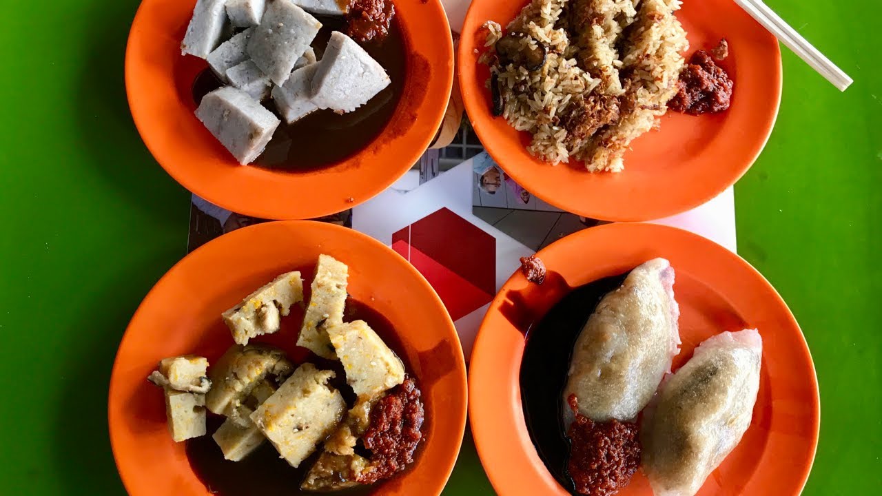 Come here for hard-to-find Teochew kueh! (Chinese snacks, 潮州粿) - YouTube