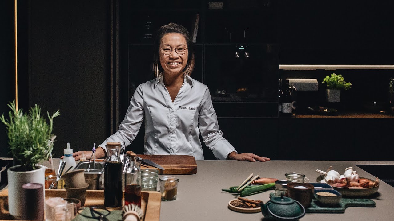 Sterneköchin Sarah Henke zeigt ihre 3 Hacks für ein stressfreies ...