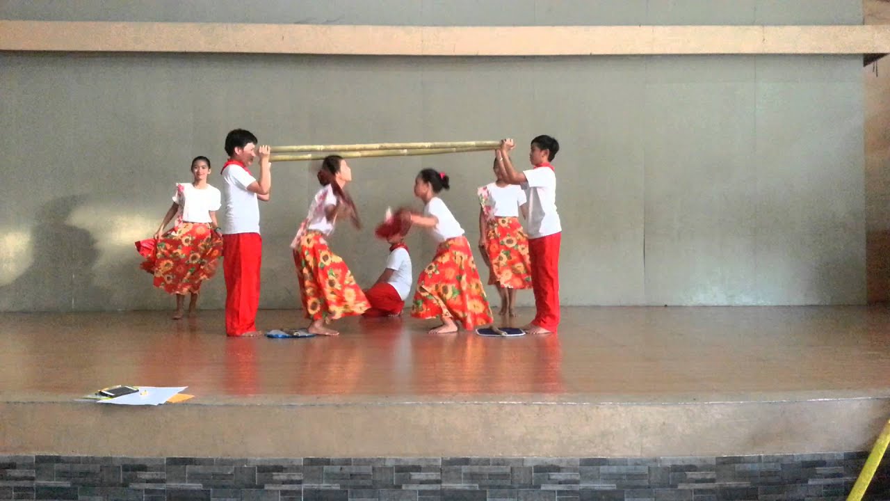Tinikling dance GRADE 6 at St. Nicholas Academy - YouTube