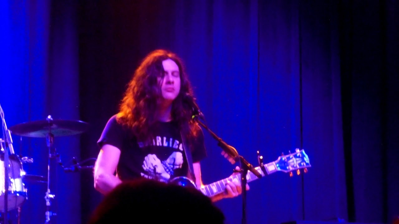 Kurt Vile - Freak Train - YouTube