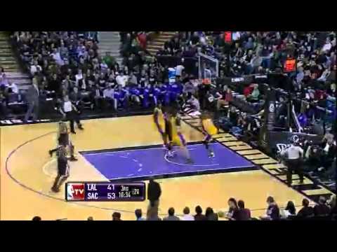 Kobe Bryant One-Handed Alley-Oop Dunk against the Kings in HD (Dec. 26 ...