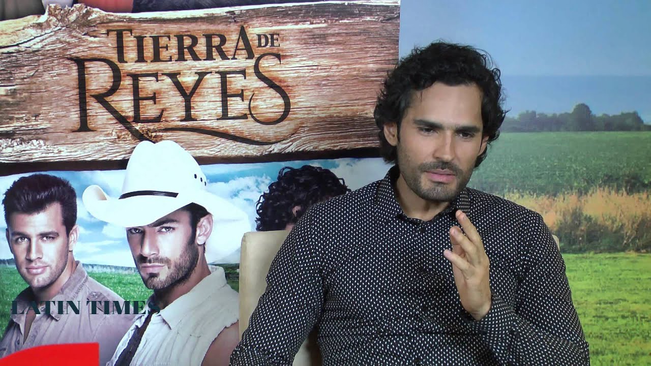 Sonya Smith y Fabian Rios protagonists of the new telenovela Tierra De ...
