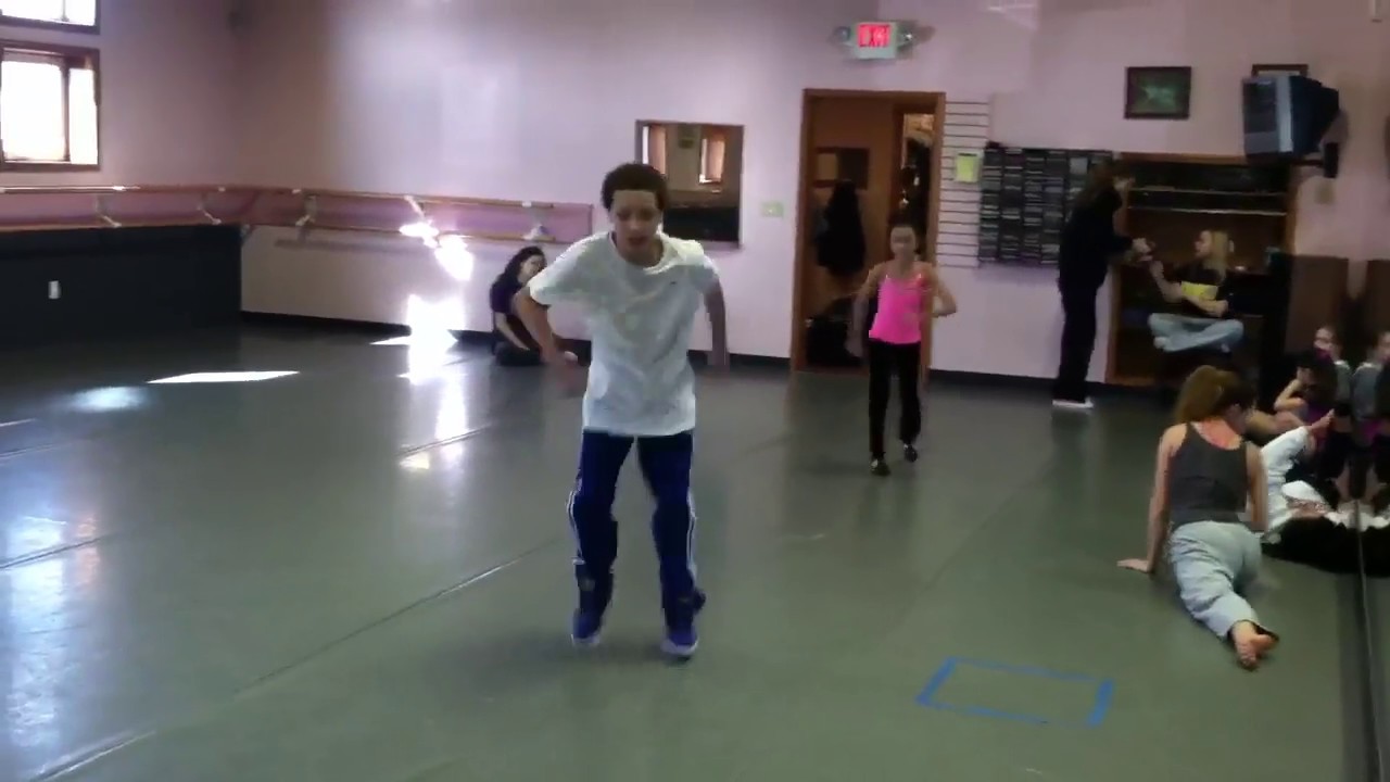 Chez dance 4 minutes - YouTube