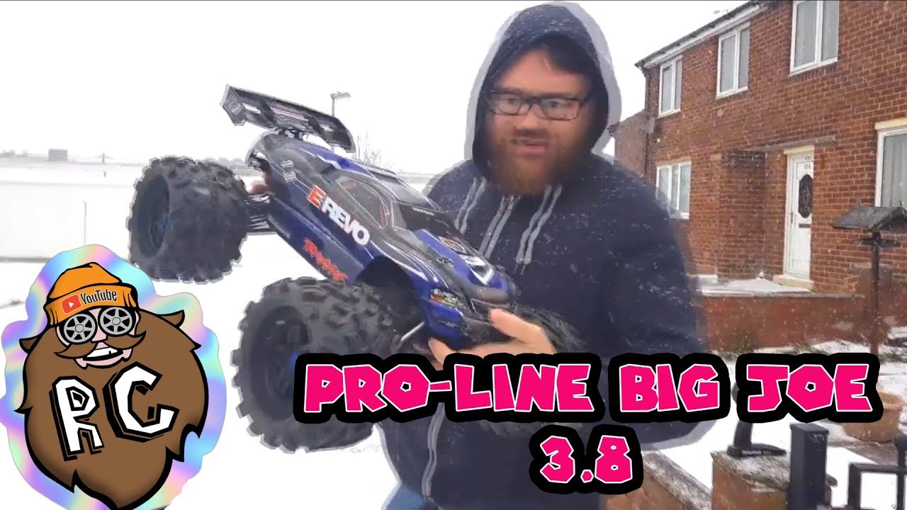 Footage of the E-Revo You Might Not of Seen! Traxxas E-Revo Pro-Line ...