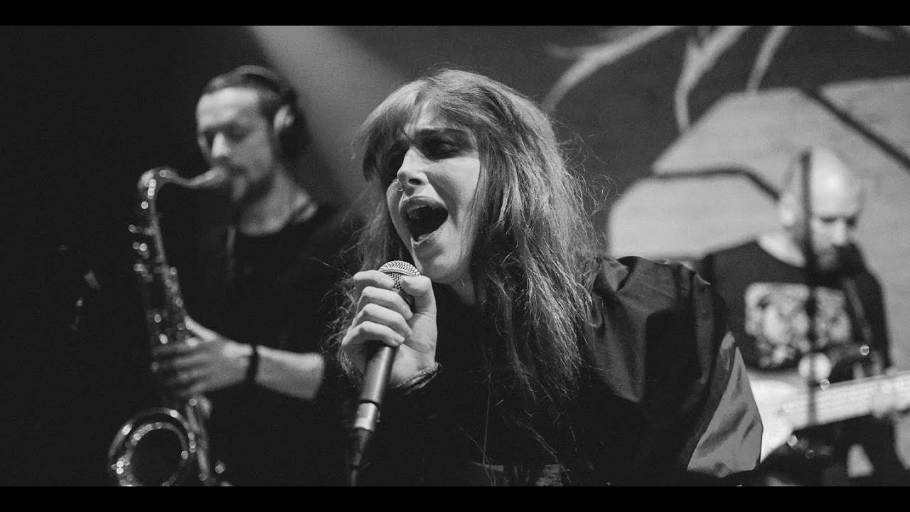 SHIRRA - Angel (Live in Union Bar 26.12.2021) - YouTube