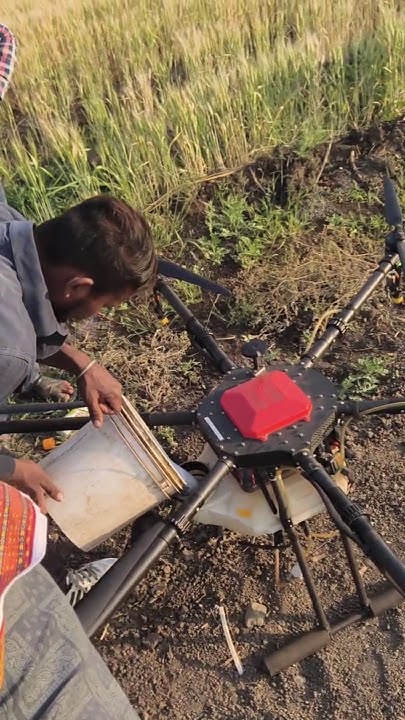 Drone spray time agriculture drone spraying crop sugarcane #गावकरी #farming - YouTube