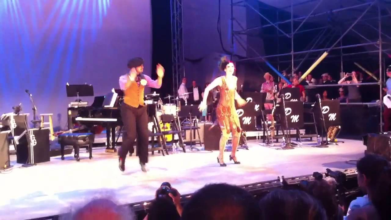 Dandy Wellington & Gin Minsky Perform at Midsummer Night Sw - YouTube