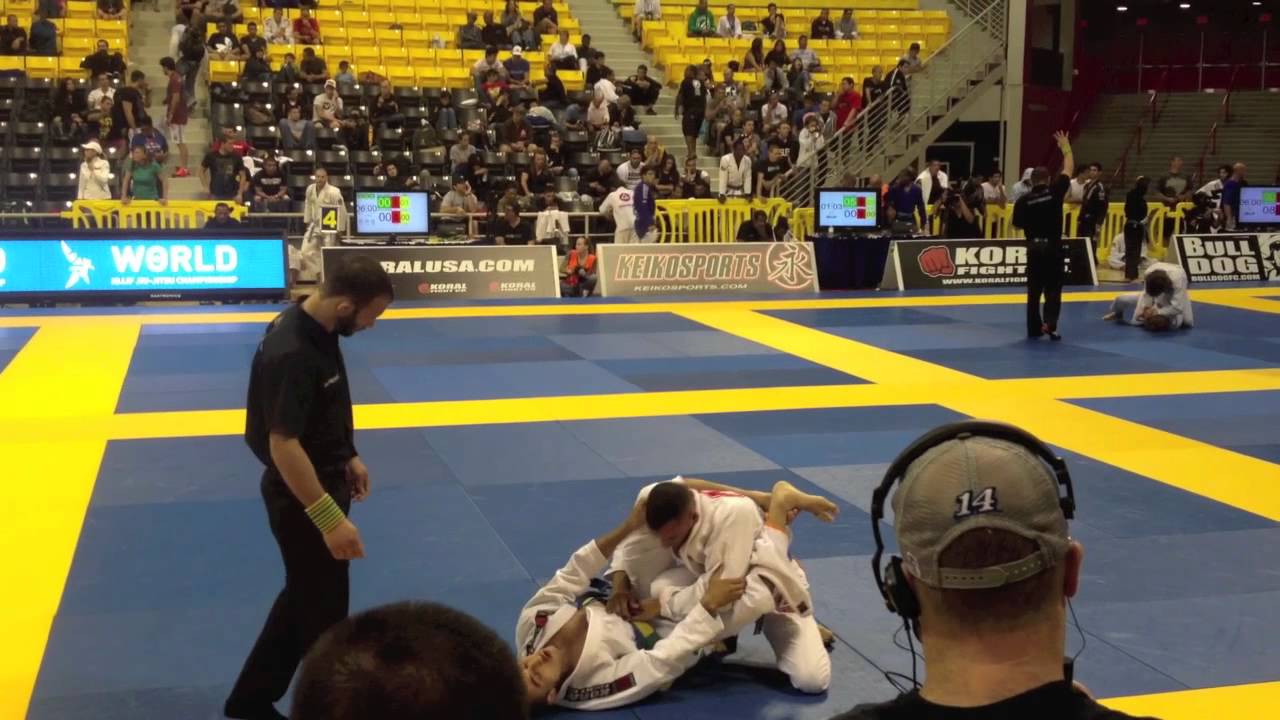 Joseph Tonche Zombie BJJ 2012 IBJJF Worlds - YouTube