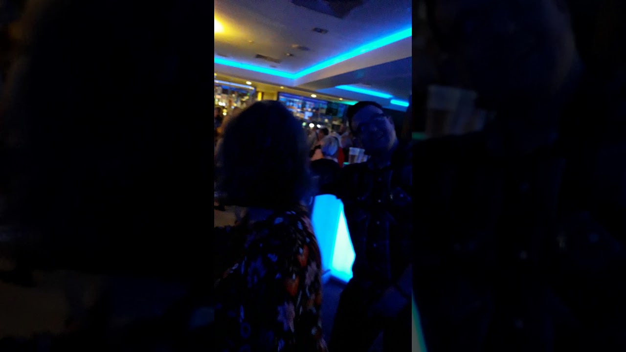 Butlins bognor 70s weekender in rosso bar sunday afternoon 2nd of ...