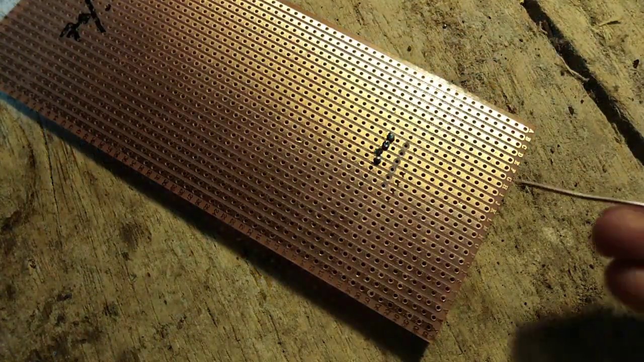 HOW TO SOLDER A IC BASE IN PCB BOARD - YouTube