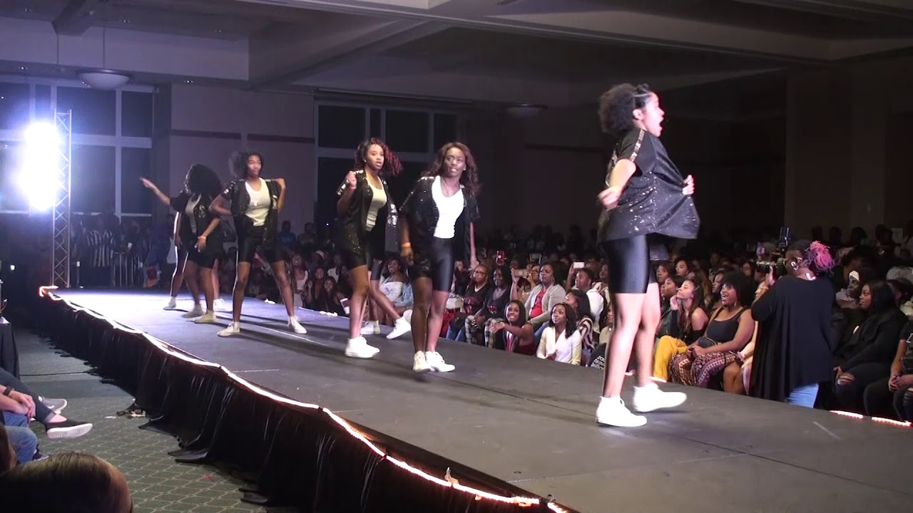 DST Movie Round - YouTube