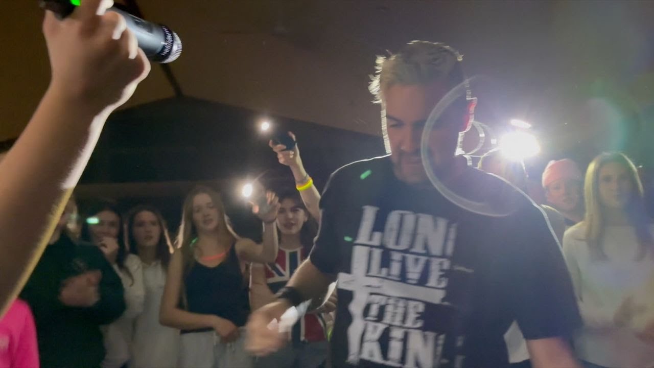 LONG LIVE THE KING - Light It Up (Crowd Cam) - YouTube