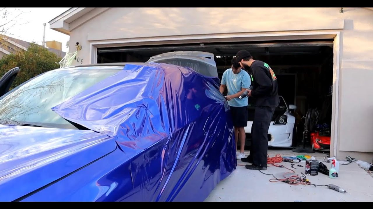 Vinyl wrapping my Q50 - YouTube
