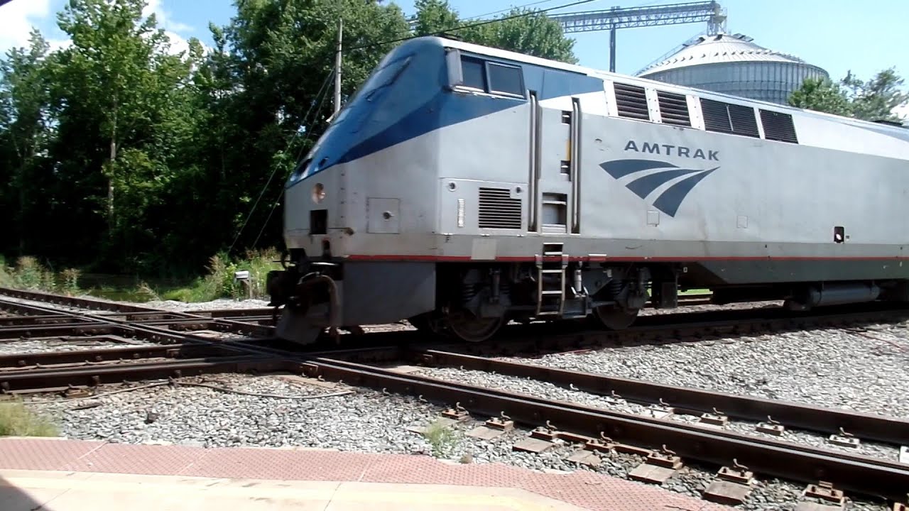 Amtrak Trains Stop On Diamond Interlocking At Train Station - YouTube