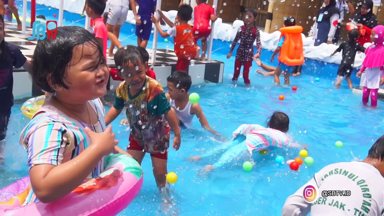 SNOWBAY WATERPARK TMII KALEIDOSKPOP 2019 - YouTube