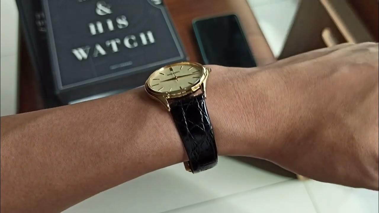 Seiko Dolce SACM150 - Wrist roll in morning light - YouTube
