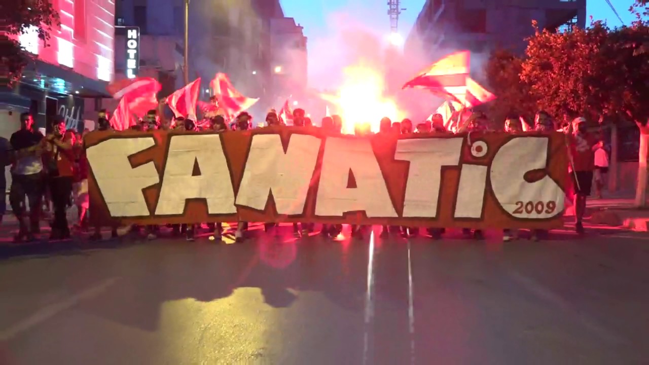 Fanatic Reds - Le cortège de la Victoire - YouTube