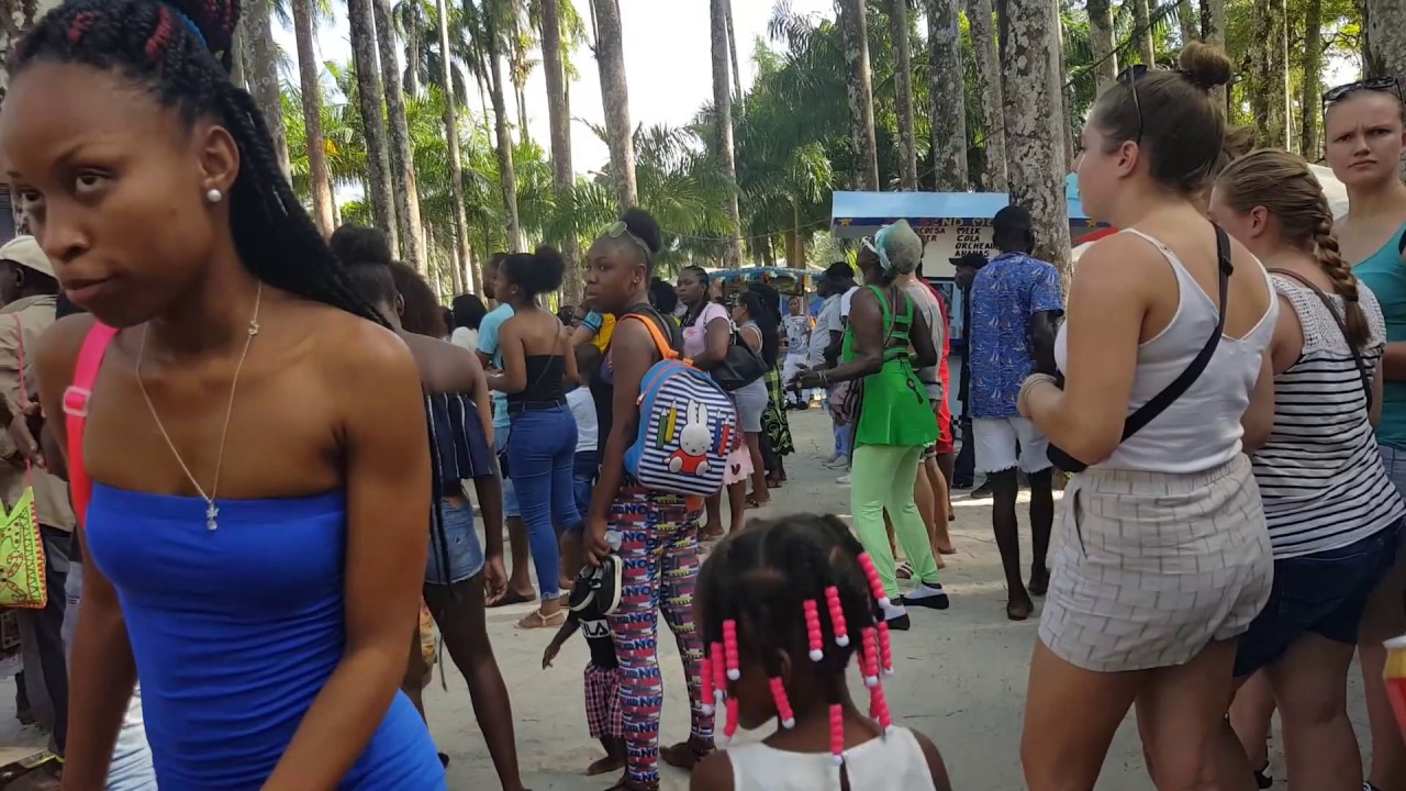 Suriname:🇸🇷Dag der Marrons 🇸🇷 In de Palmentuin part2 - YouTube