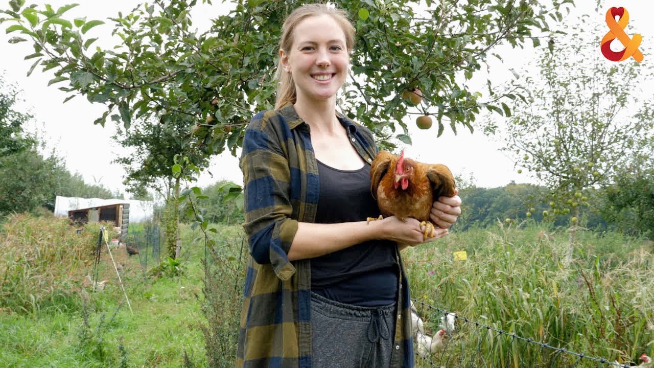 Eva Vos werkt met KipEigen aan het voedselsysteem van de toekomst - YouTube