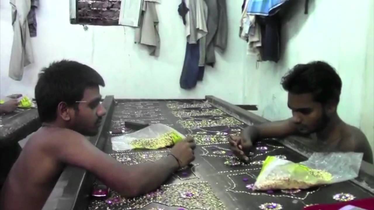 Sari Making - Dharavi, Mumbai - YouTube