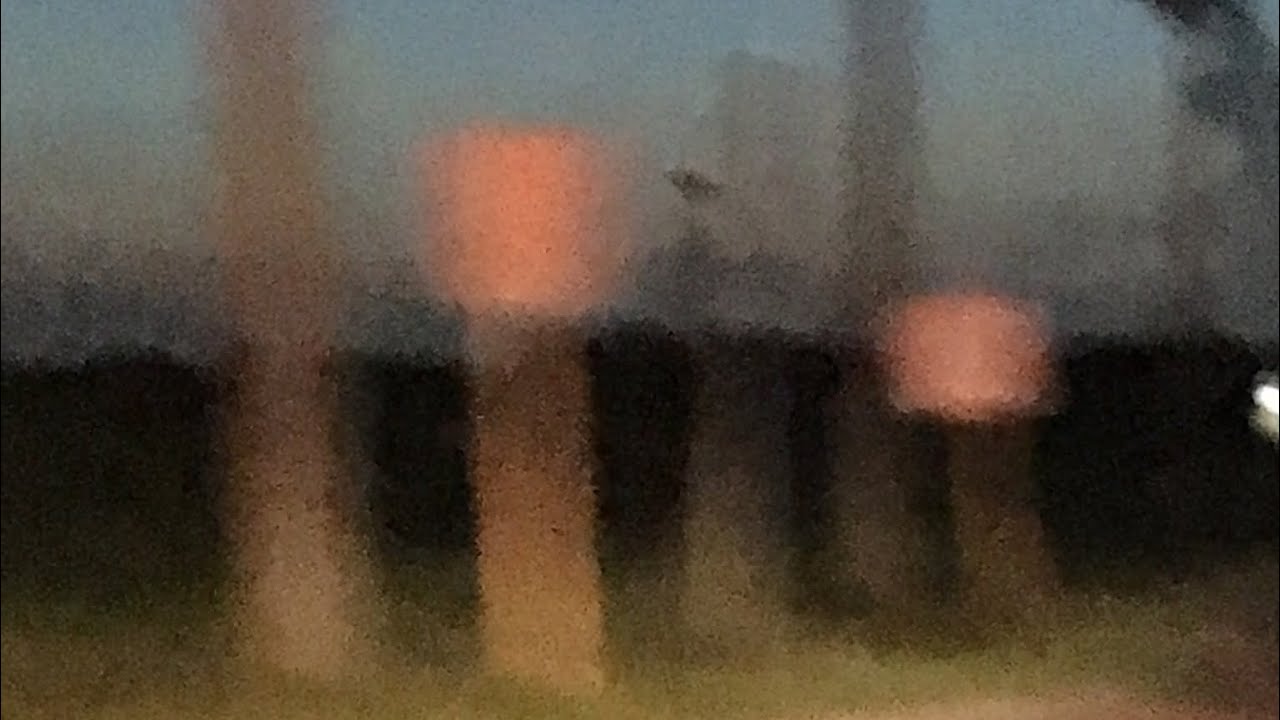 Unlike me (Trailer) - YouTube