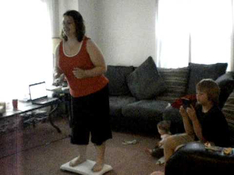 Amanda beat Holly - Hula Hoop - YouTube