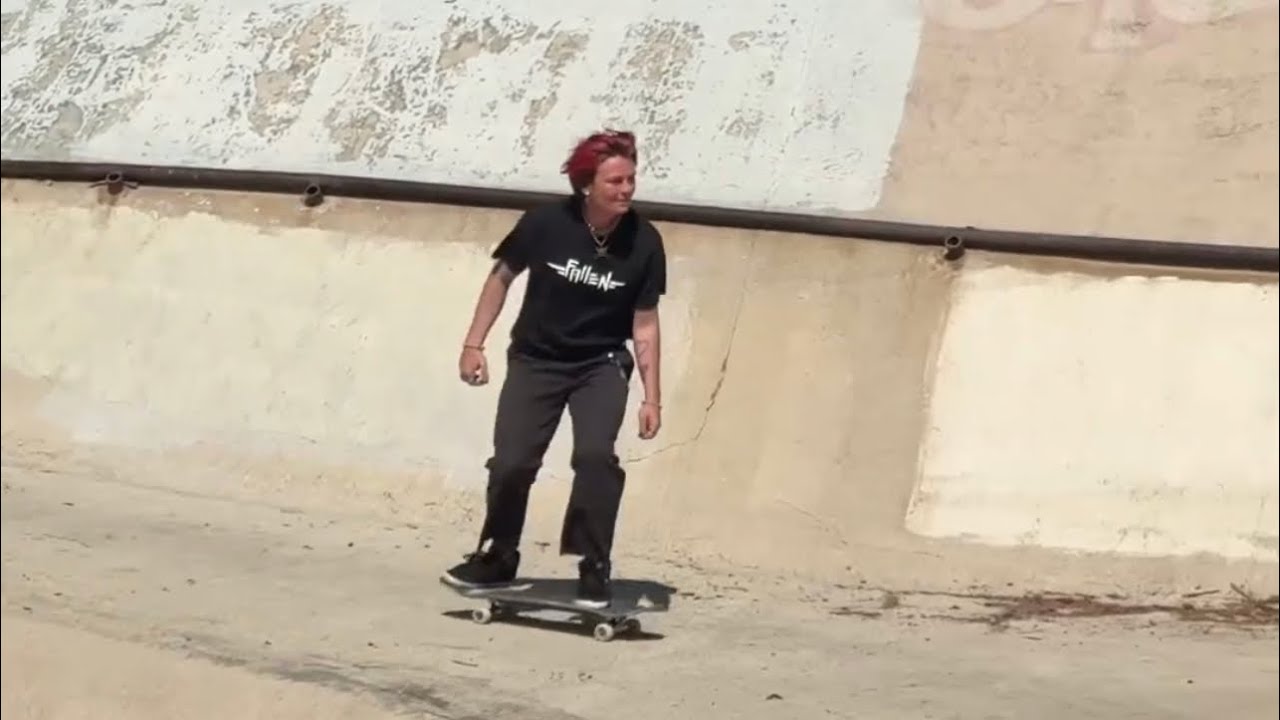 Christopher Hiett PRO for Powell-Peralta Skateboards - YouTube