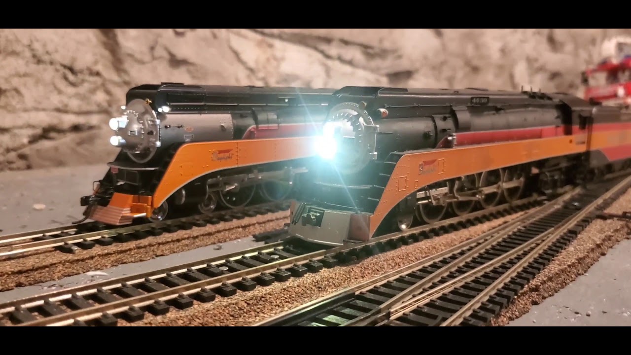 REVIEW: MTH GS-4 4-8-4 #4449 Southern Pacific - YouTube
