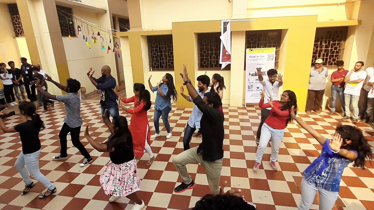 NIT Goa , Saavyas 19,First Flash mob - YouTube